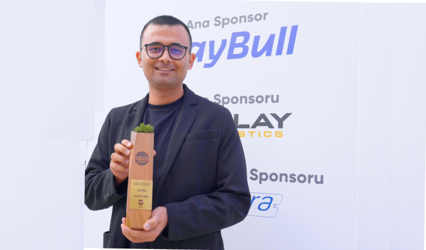 Kâmil Koç, “Outdoor’a Değer Katan Karayolu Ulaşımı Markası” Seçildi ...